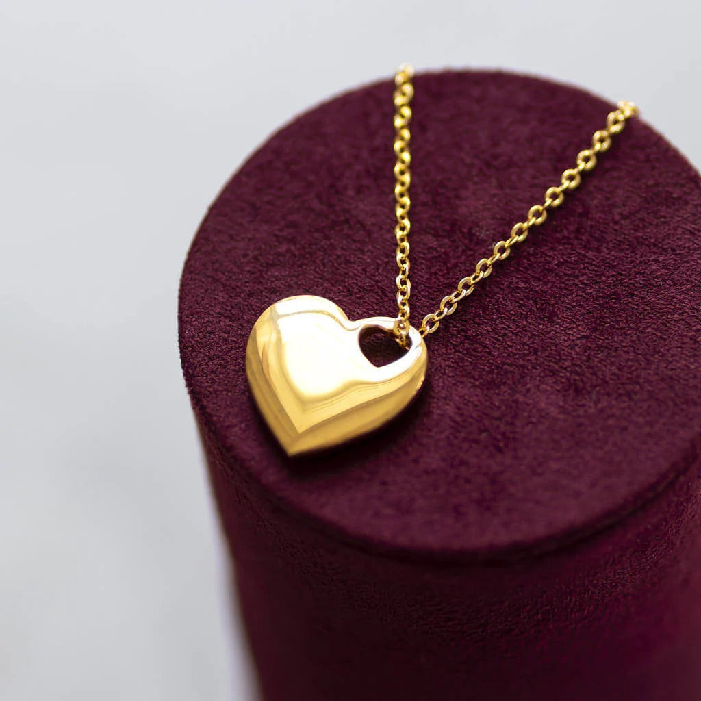 Valentine’s Day Jewellery Gifts: Timeless Pieces to Show Your Love 💖 ...